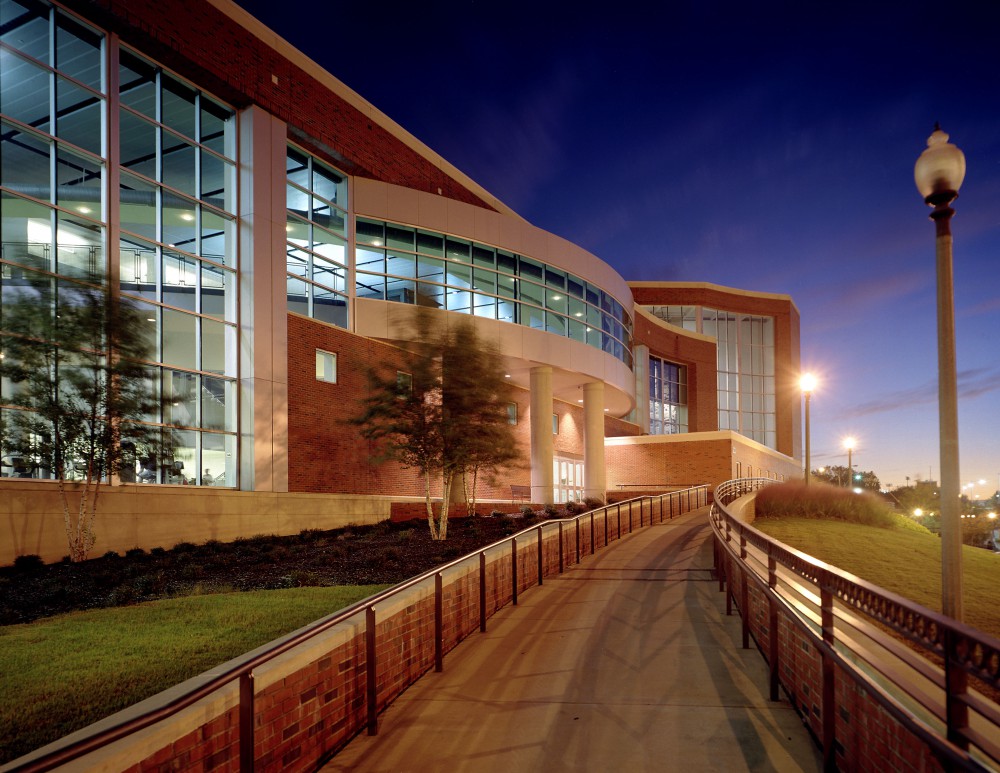 University of Alabama at Birmingham Recreation Center - BL Harbert ...